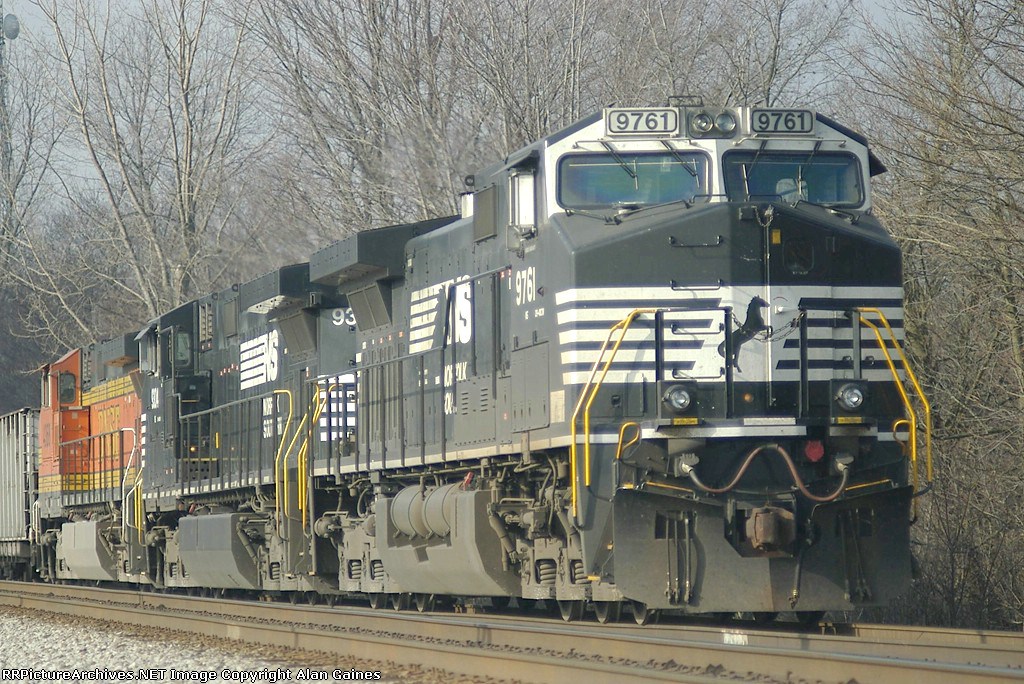 NS D9-40CW 9761